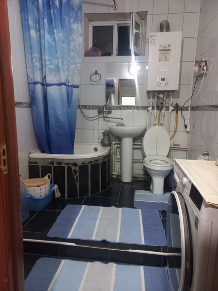 Ийк ота! 2/2/3 комнатная! Со всеми вещами продам. 55.000$