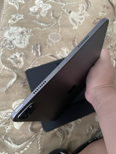 Свой ipad 11 pro (3-gen) m1; 256 gb, wi-fi