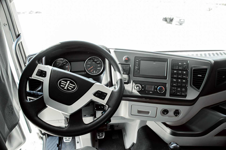 Самосвал FAW JH6 6x4 Arenda s Vikup