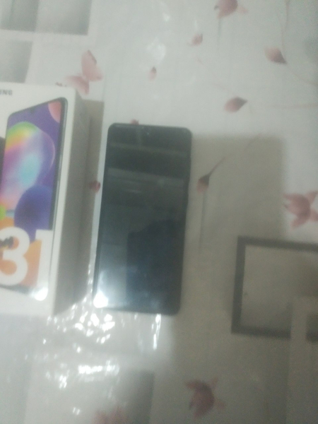 Samsung A31 sotiladi ideal 4/64gb