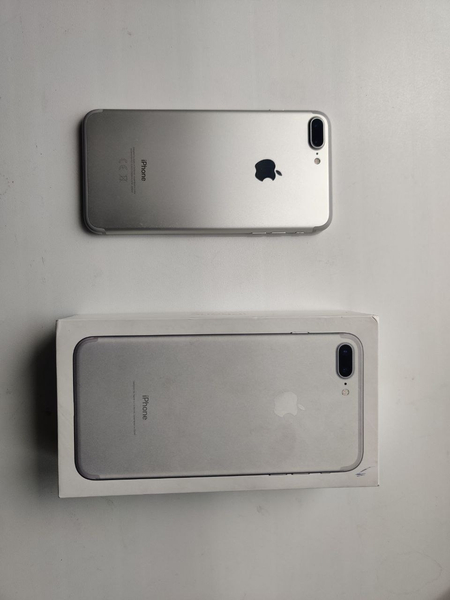IPhone 7 plus 32 gb oq rangda