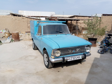 Moskvich furgon.