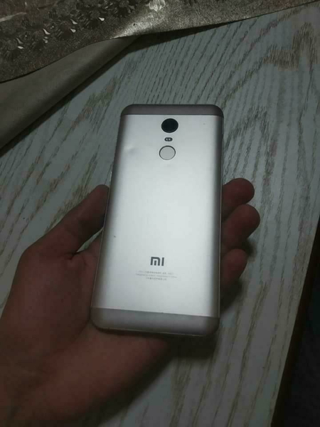 Redmi 5+ 32GB kar dok