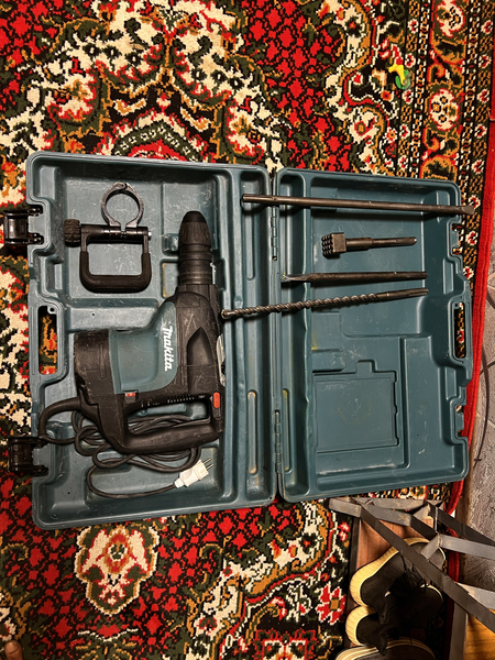 MAKITA HR4501C Adboynik