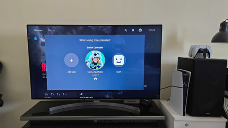 Sony Playstation 5 Slim 1TB c 2 джойстиками и док-станцией Sony