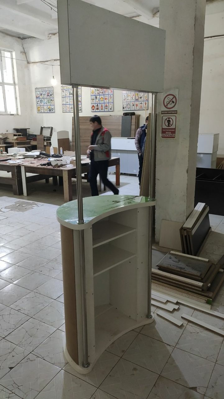 Новый стойка сатылады, срочно.