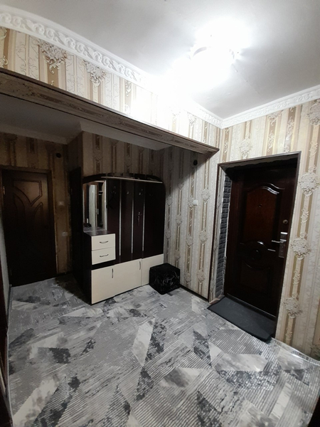 Продайотса КВ 4 комнитни
