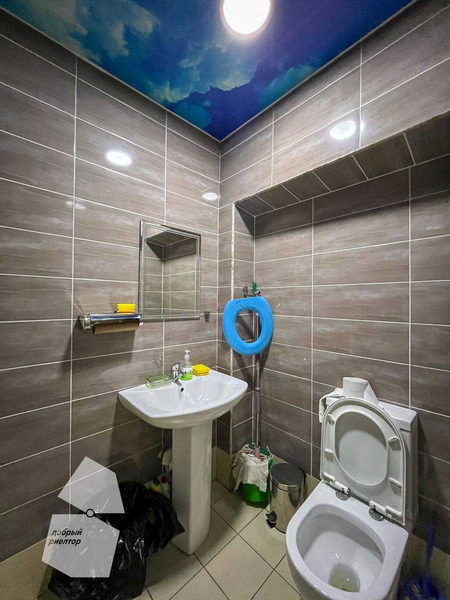 (Добрый) Новомосковская, 136 м², 1 этаж+подвал, 1 линия