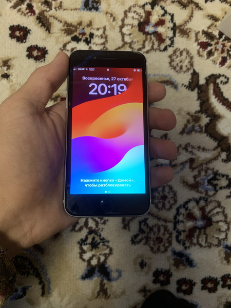 Iphone se 2020 обмен бор