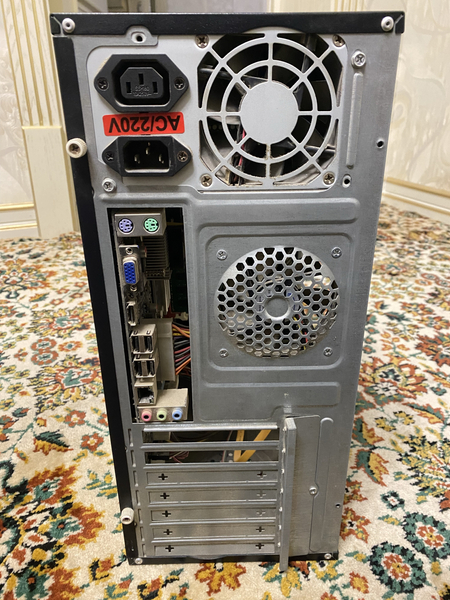 Monitor va keys zabchastga