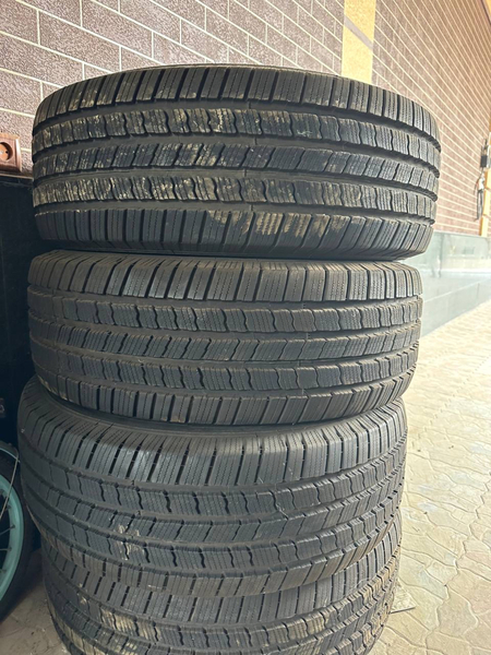 Michelin ballon 3000 km yurilgan 275 ga 55 R20