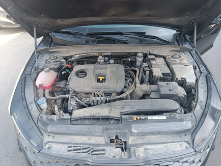 Kia K5 2- Позитция