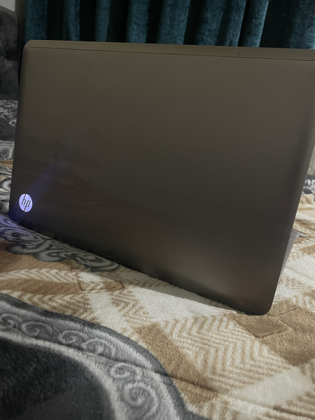 HP core i5 (HP Pavilion dv7)
