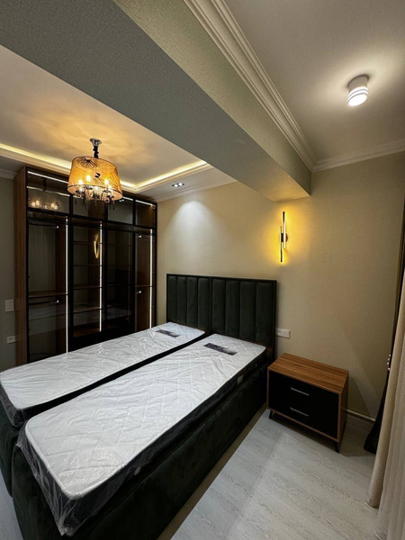 Максим Горький Площадь-60m2 2в3/8/9 Отличная Локация/новый-EVRO REMONT