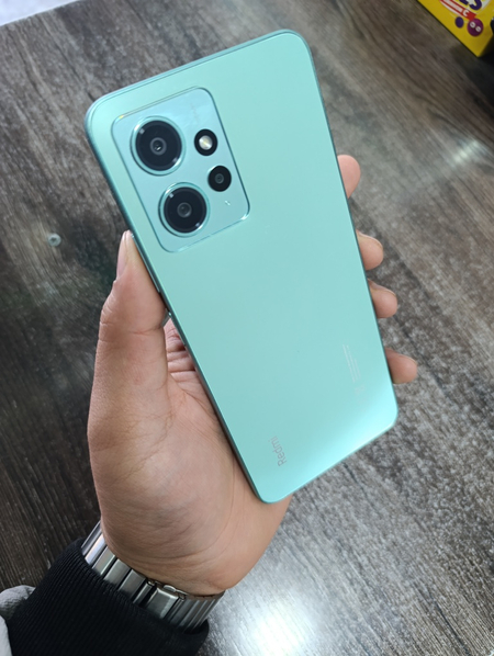 Redmi  not 12 xamma narsasi bor tela garantiya