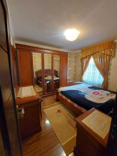 СДАМ Срочна 2/2/5 кв на ул Юнусобад ор-р Туркистон Метро!!!