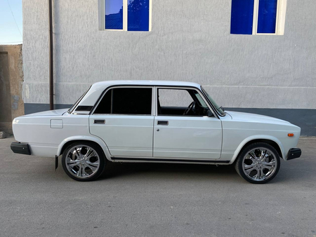 Продам 07жигули новая