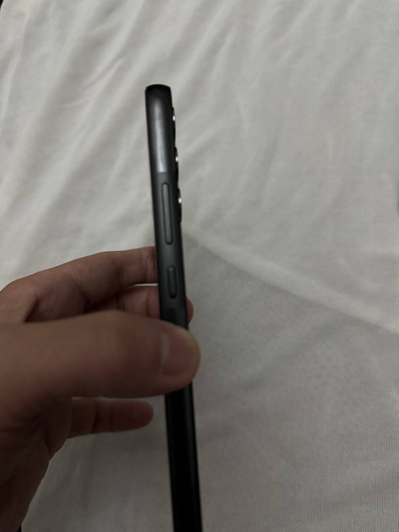 Samsung Galaxy A34 5G 128 gb yengi