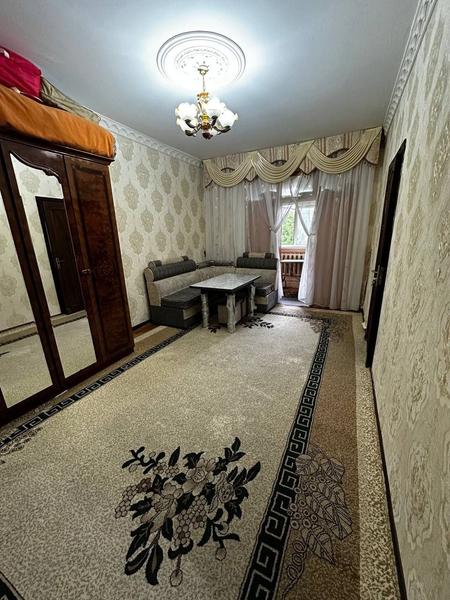 Мирзо Улугбек массив феруза 3/4/4/ балкон 1..5*3