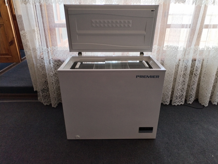 Продаётся морозильник premier