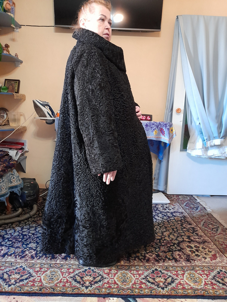 Шуба бухарский каракуль