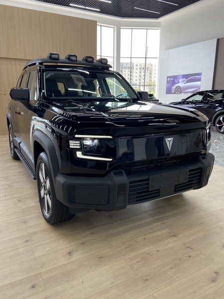Гибридный Внедорожник CHANGAN DEEPAL G-318