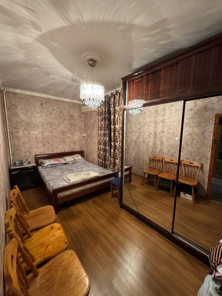 Продажа квартира Ц 12 Лабзак трёхкомнатную