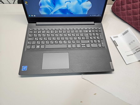 ПРОДАМ Lenovo V15IGL 2024 Офисный Ноутбук DualN4020/4GB/256SSD/15.6
