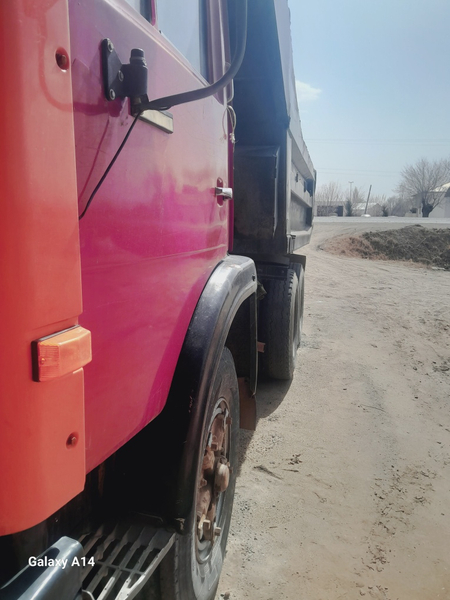 Kamaz sotladi narhi 10 milyon