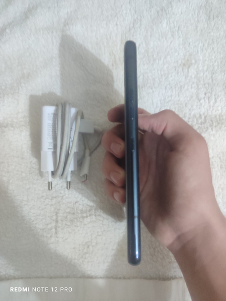Lg v50s 8/256 gb срочно