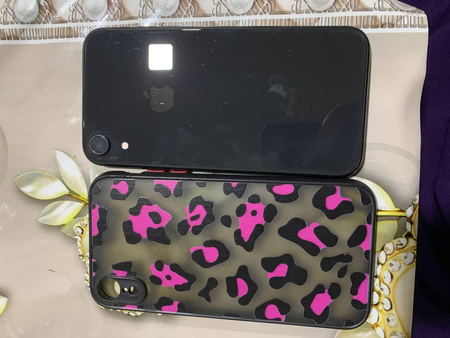iPhone xr 64 gb sotiladi