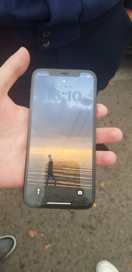 Iphone 12 pro 87