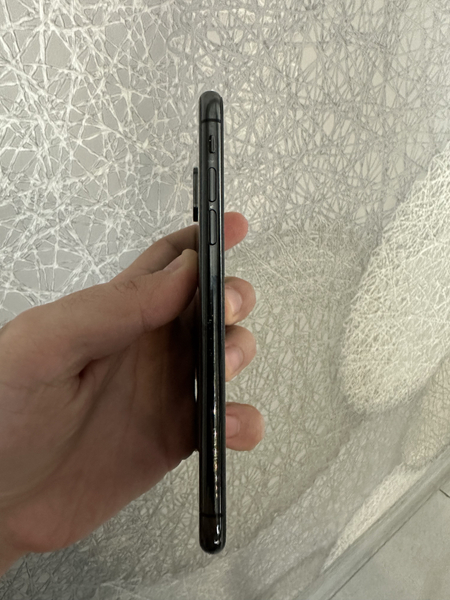 IPhone X holati zor,hamma joyi ishliydi!