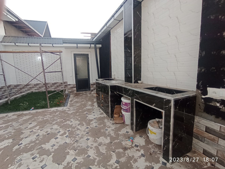 Yangi toshmi Pobeda  2.2 sotix 5 xona 88.000