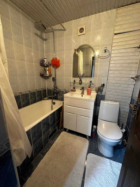 Продаётся 3х комнатная Авиасозлар - 3 (Корзинка)