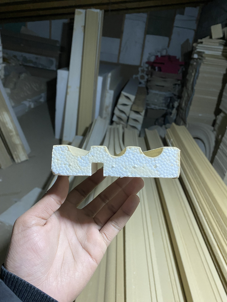 Penoplast tyaga, molding, karniz va padakolniklar.