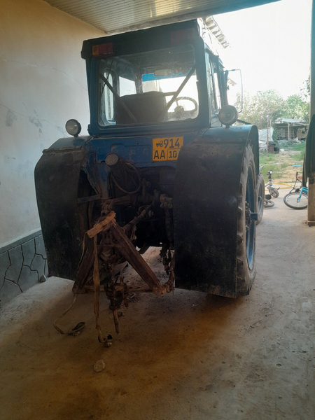MTZ 80.1 holati a'lo