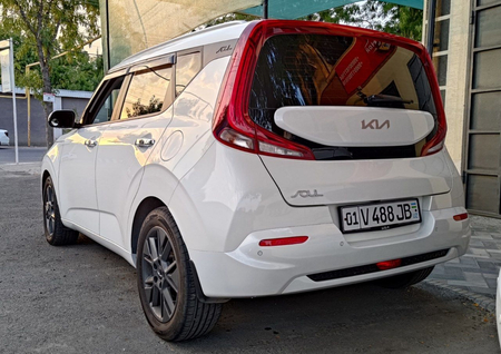 Продаю свою KIA Soul III 2022 года (май)