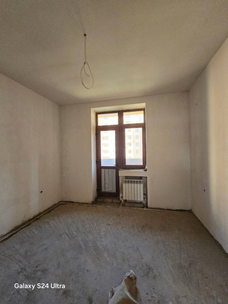 Продам ж/к парисен