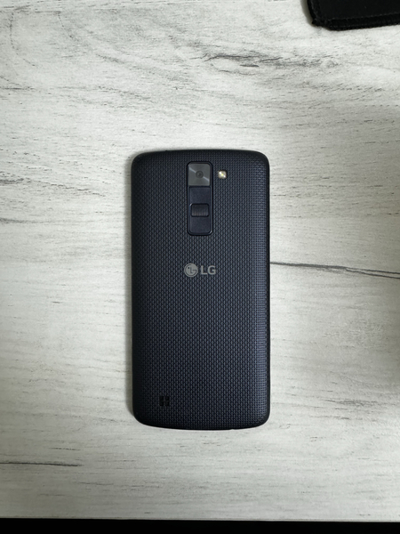 Продам свой смартфон - LG K8