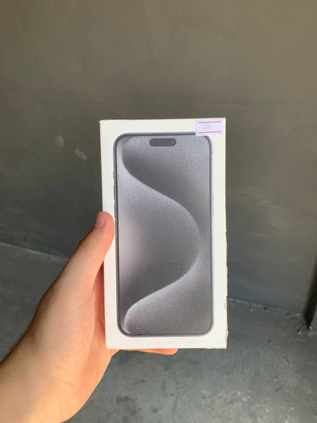 iPhone 15 Pro Max 256Gb 18 Skl