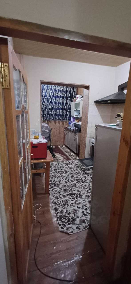 ANGRENDA  srochna kvartira sotiladi