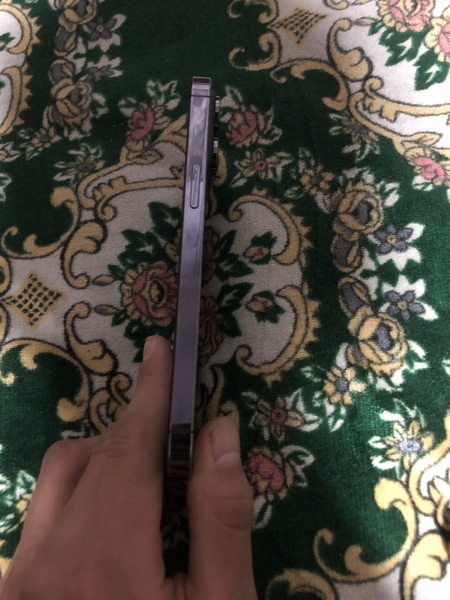 Iphone 14 pro max ideal holatda