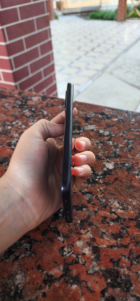 Продаётся poco m4 pro
