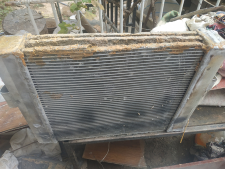 Radiator bor yasalgan gazel volga ga