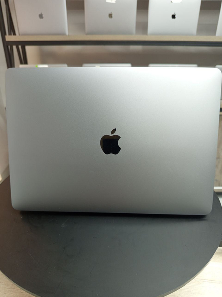 продается MacBook pro