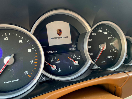 Porsche Cayanne 4.8L TURBO 500HP