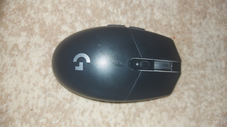 Logitech bluetooth sichqonchasi