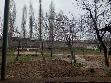 Прадаётса участка в Джалаире 120 у е