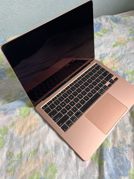 MacBook Air 2020 core i5